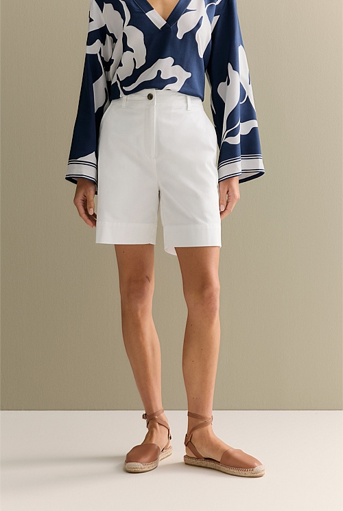 White Stretch Cotton Double Cloth Short - WOMEN Shorts | Trenery