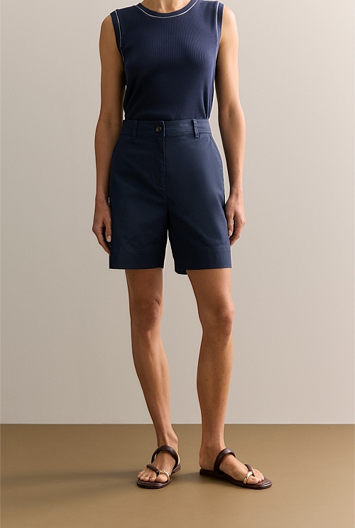 Night Sky Stretch Cotton Double Cloth Short - WOMEN Shorts | Trenery