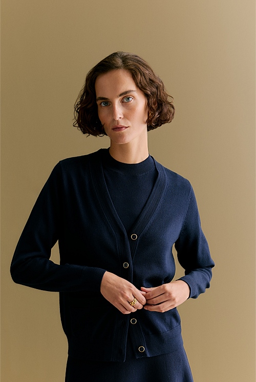 Navy Australian Merino Pocket V Neck Cardigan - WOMEN Cardigans | Trenery