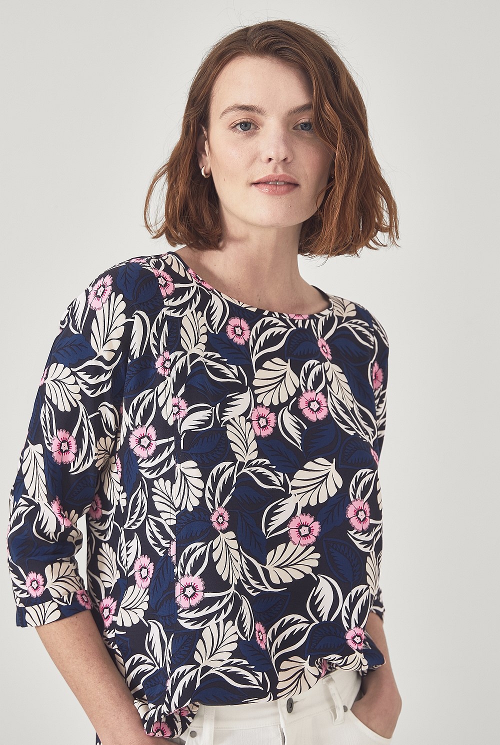 Night Sky Overlay Palm Top - WOMEN Shirts | Trenery