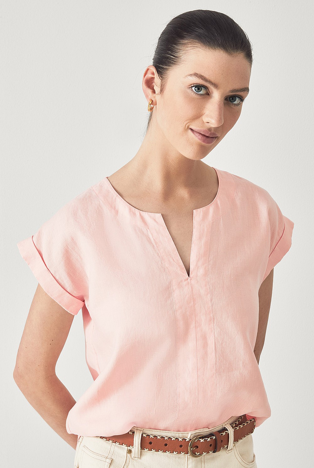 Pale Pink Linen Short Sleeve Vent Neck Top - WOMEN Shirts | Trenery