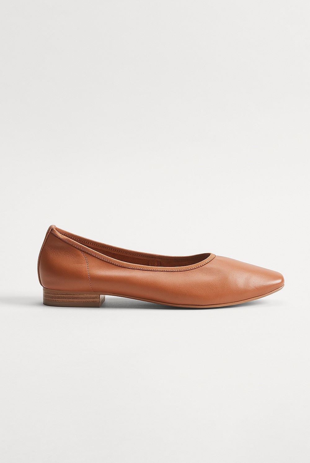 Tan Leather Elastic Back Ballet Flat - WOMEN Flats | Trenery