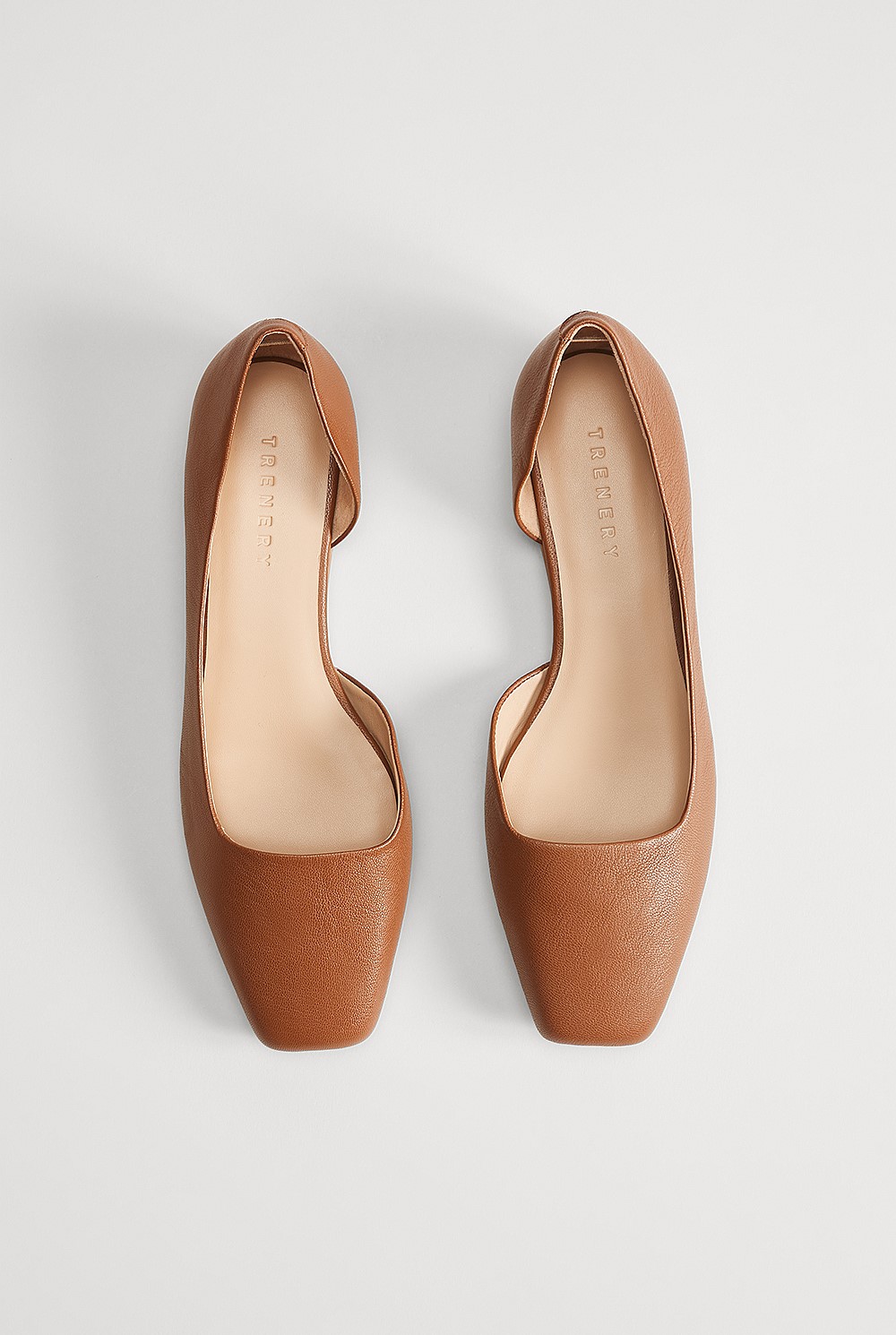 Brandy Leather Squared Toe Ballet Flat - WOMEN Flats | Trenery