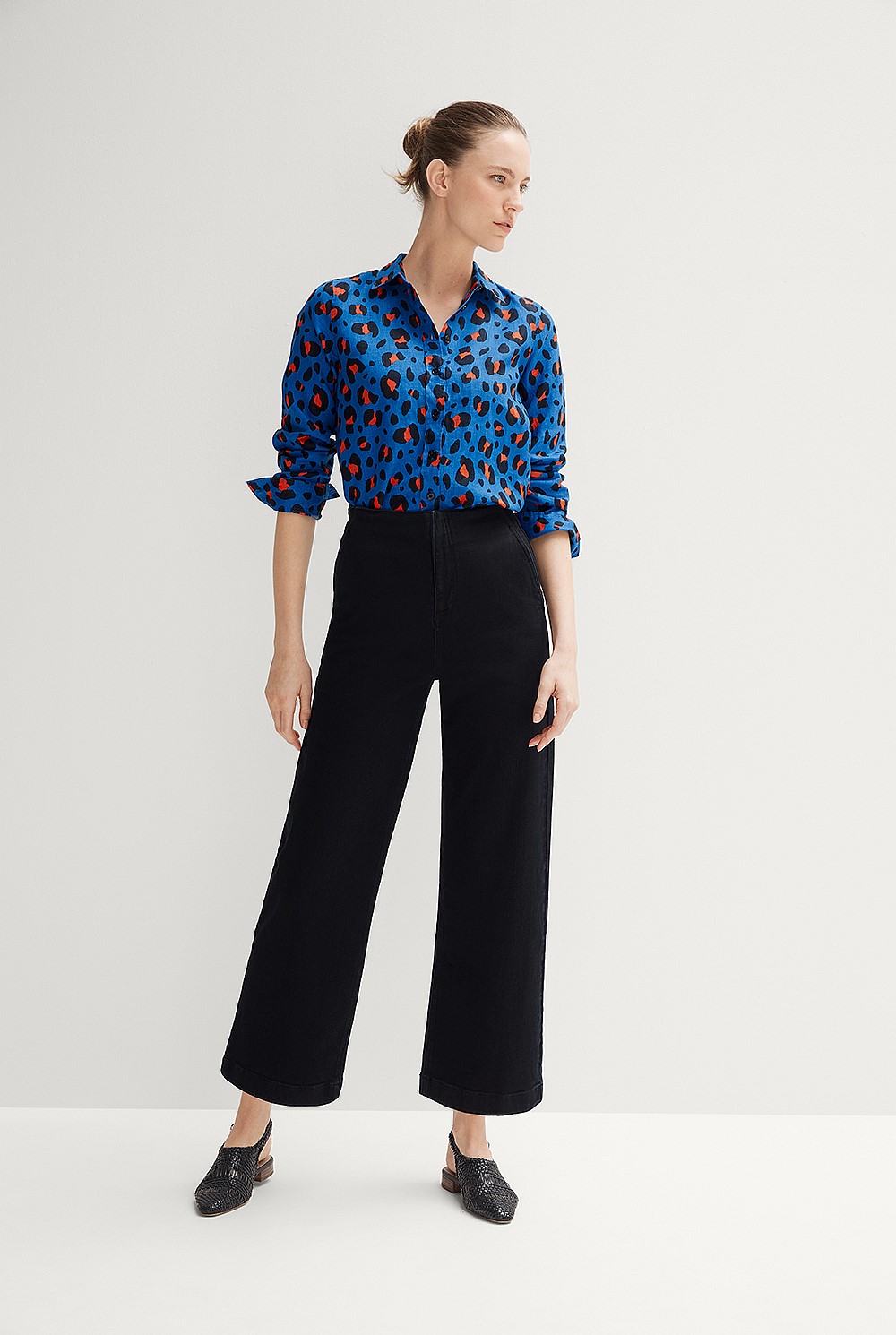 Night Sky Linen Bold Ocelot Print Shirt - WOMEN Shirts | Trenery