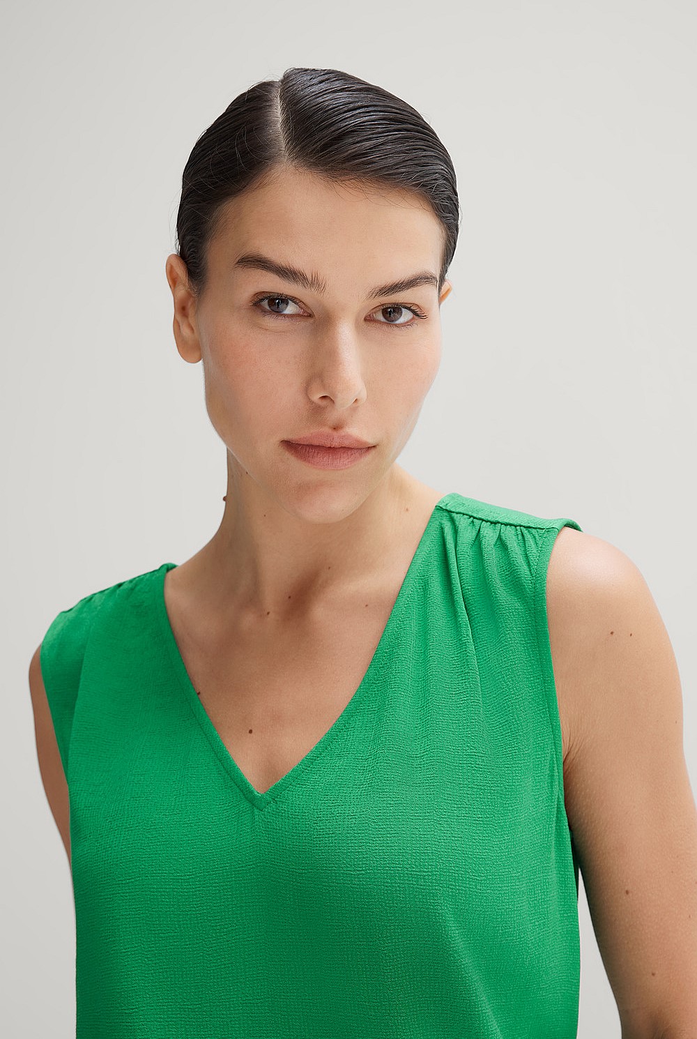 Amazon Green Textured Gathered Yoke Tank - WOMEN Shirts | Trenery