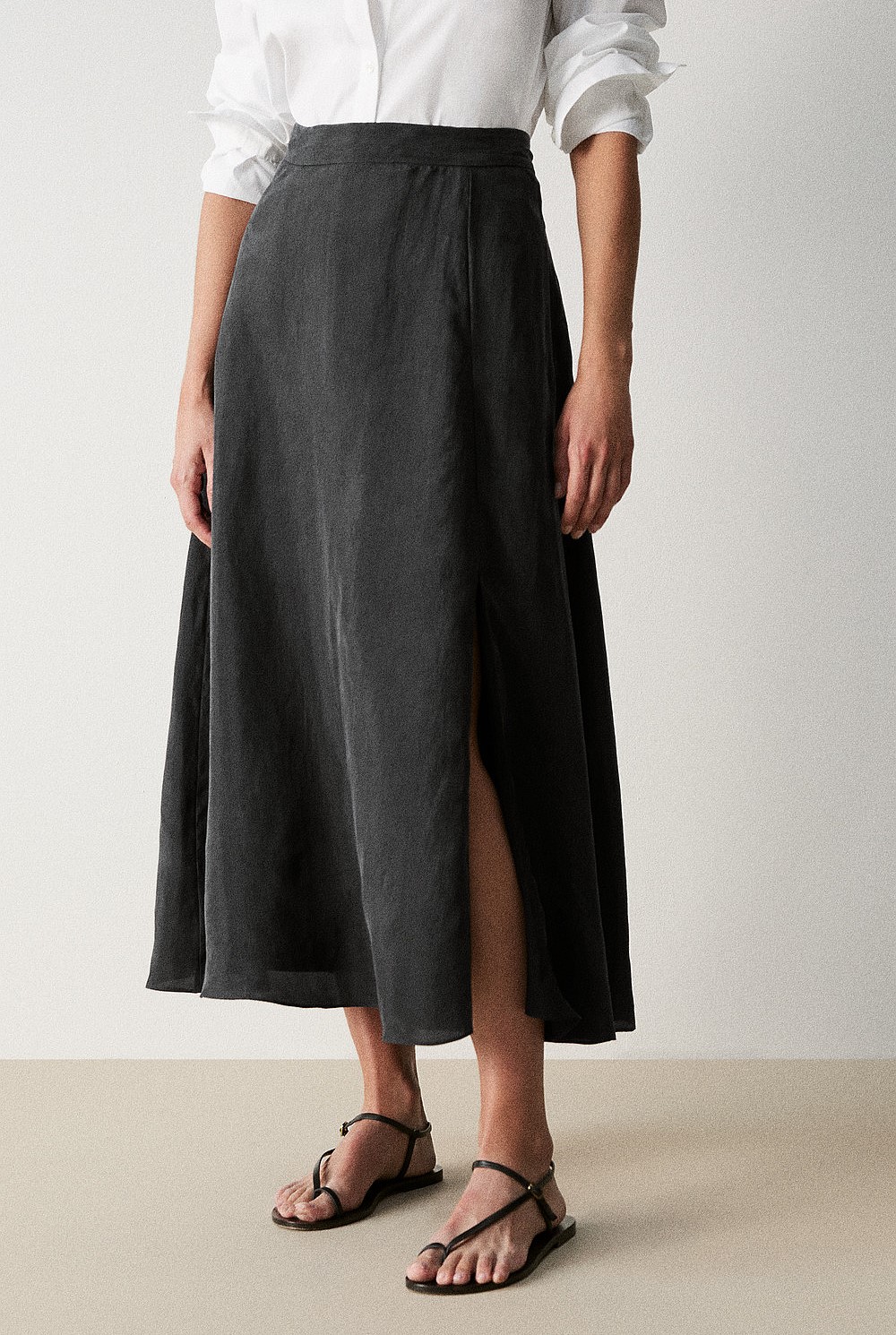 Black Lyocell A-Line Midi Skirt - WOMEN Skirts | Trenery